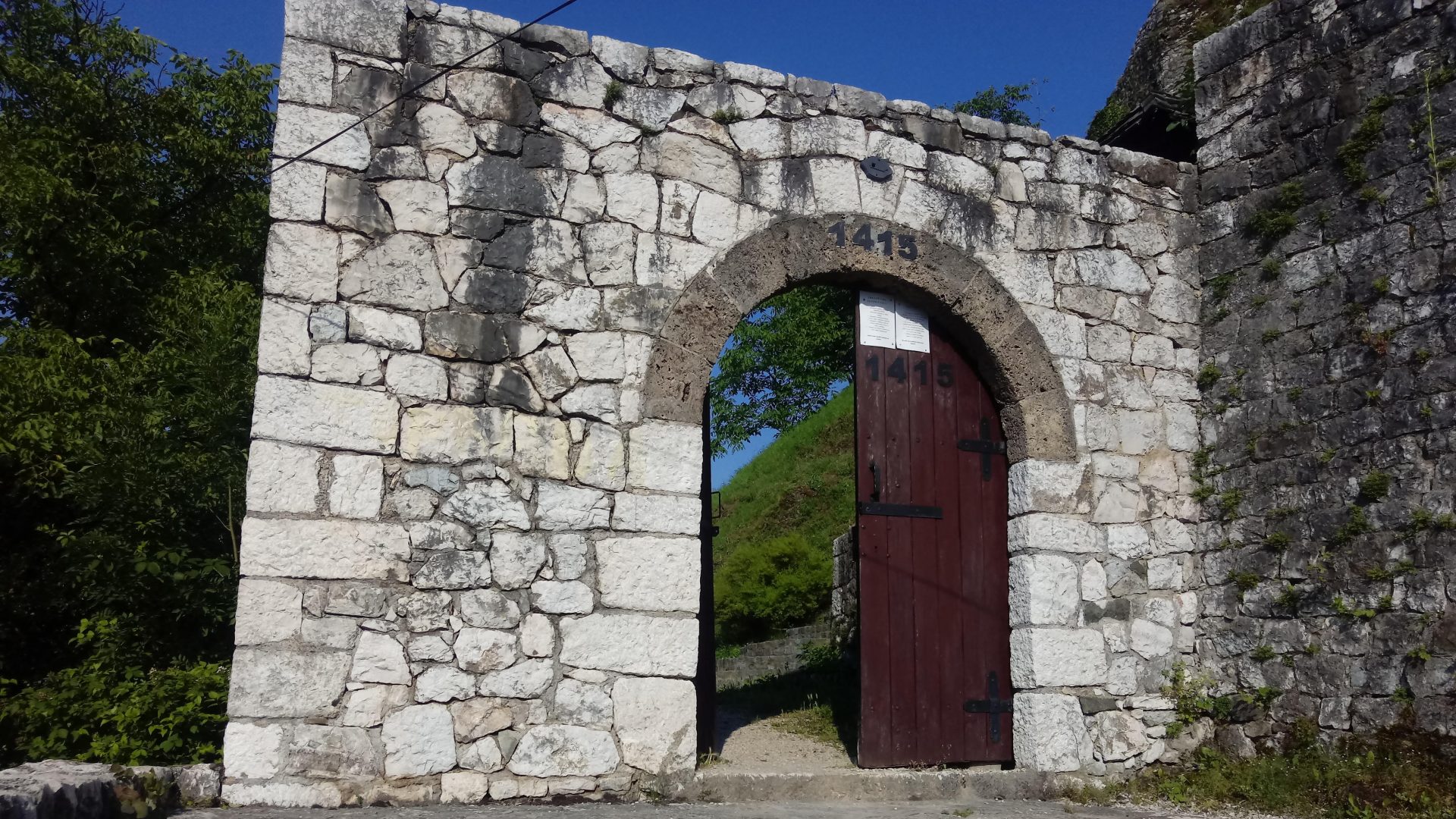 The Fortress of Doboj: the Crown of the City | Balkan Diskurs