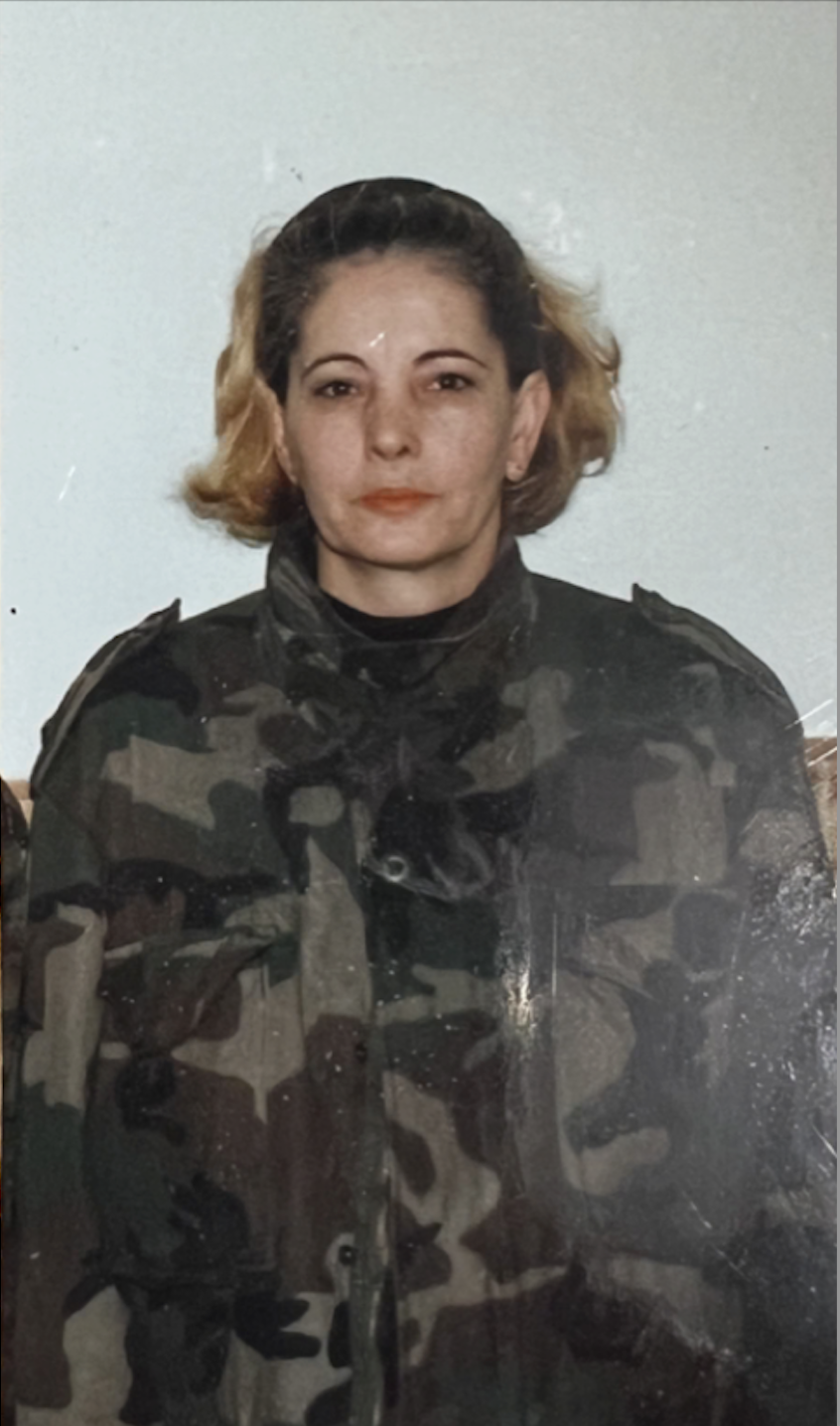 The story of Teta Ramiza - From Army to Theater | Balkan Diskurs