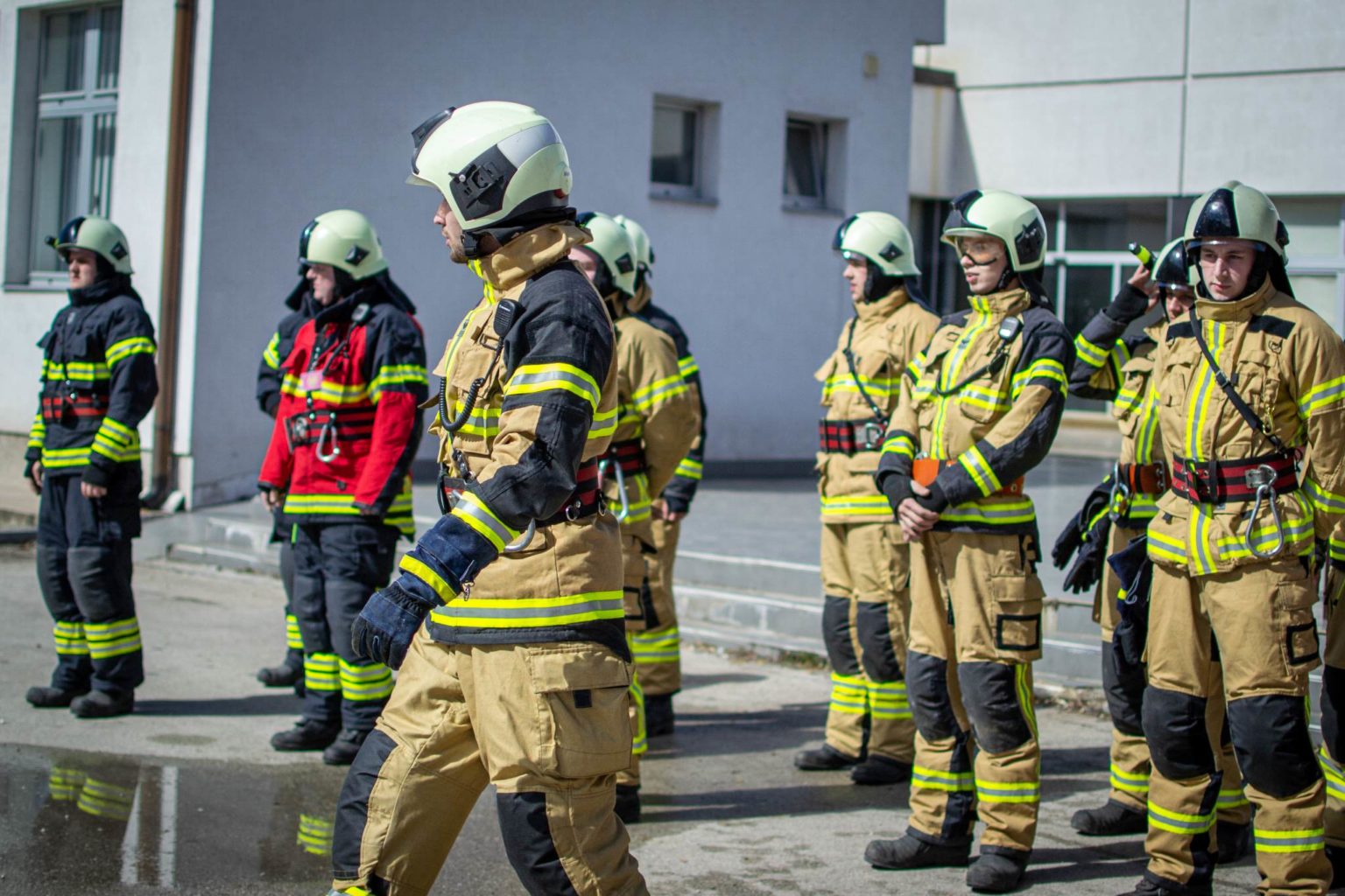 Volunteer Firefighters: Courage, Leadership, and Unity | Balkan Diskurs