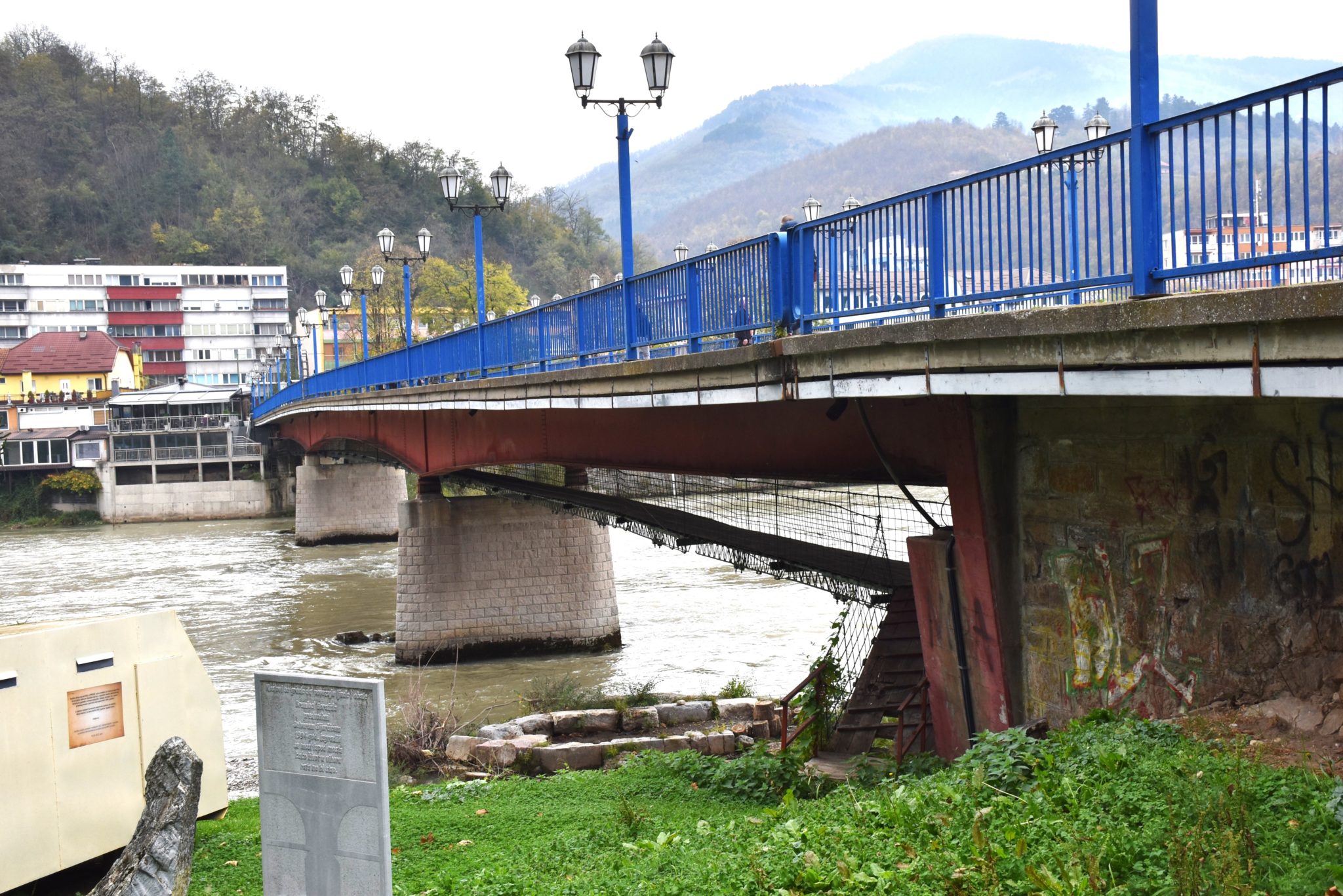 Crossing the Rivers of Time: A Wander Over Four Bosnian Bridges ...